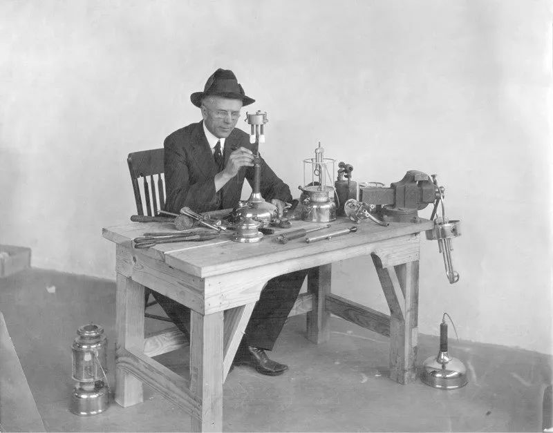 每个户外玩家都拥有的Coleman，到底有什么魅力