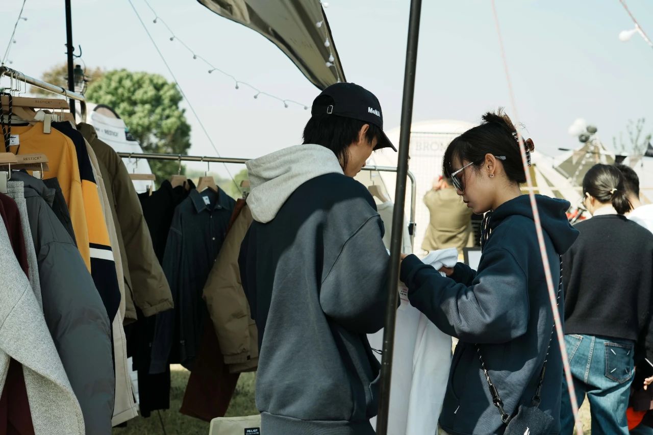 RESTICK：「重新定义」潮流，将穿着融入生活的每个场景