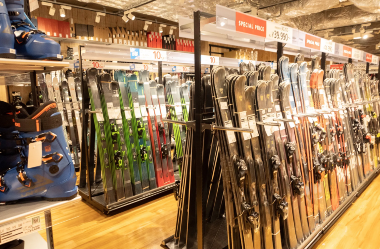 Alpen TOKYO：走进日本最大的户外用品店，逛玩甚至需要导游