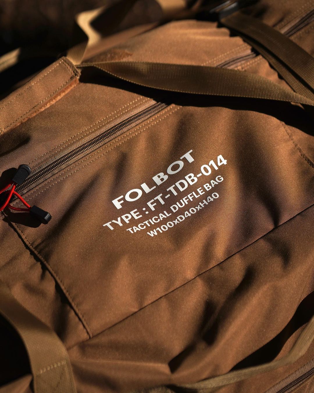 是时候买条折叠船了，FOLBOT教你如何玩转战术风露营