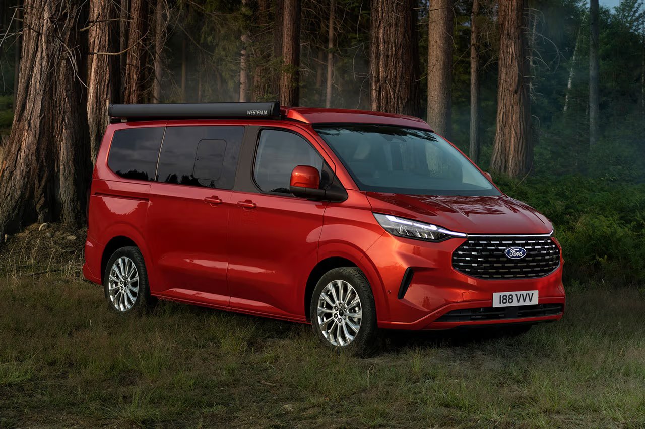 福特亮相新一代 Nugget 露营车