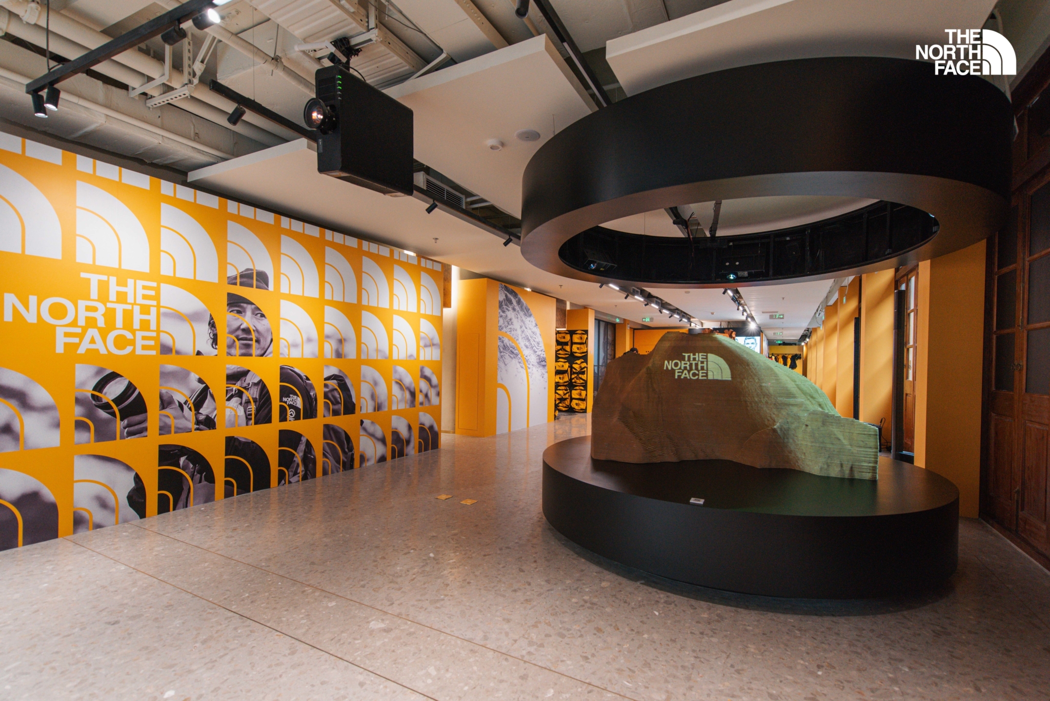 全球首家北面Summit Club House品牌体验空间登陆张园