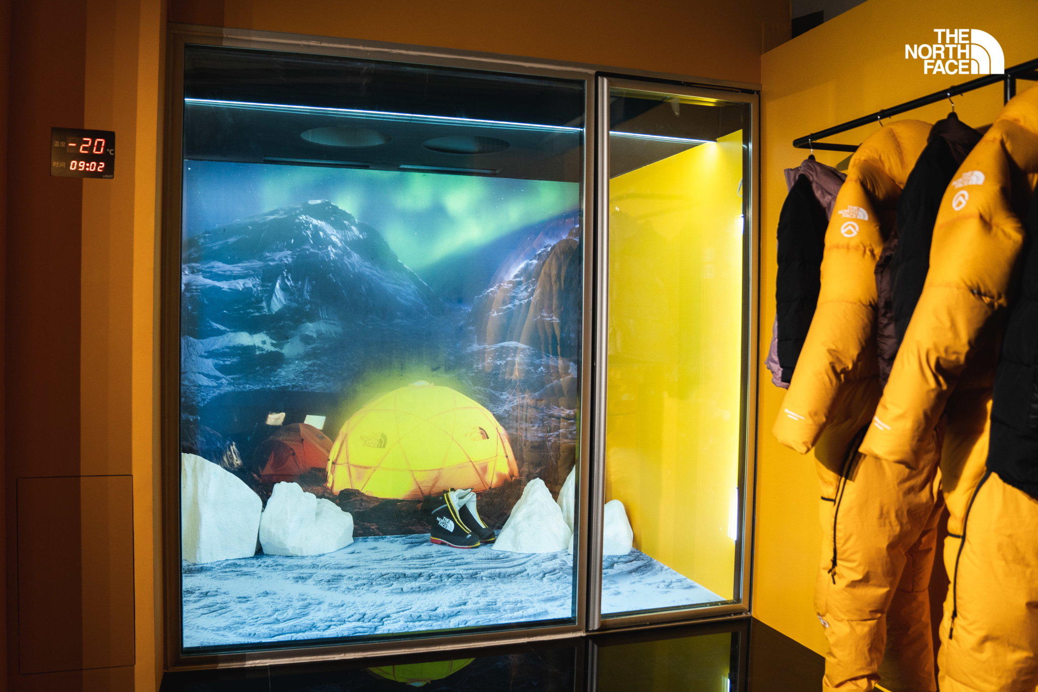 全球首家北面Summit Club House品牌体验空间登陆张园