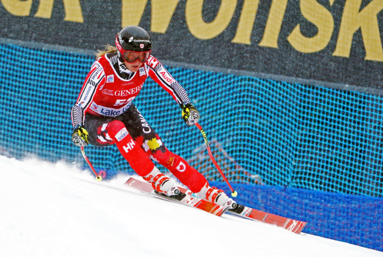 Helly Hansen：从面料开创者到“基础款”的坚守者