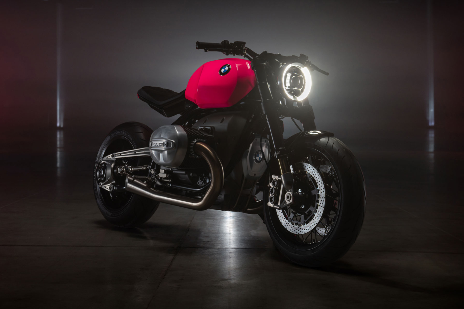 BMW Motorrad 全新概念摩托车 R20 Concept 登场